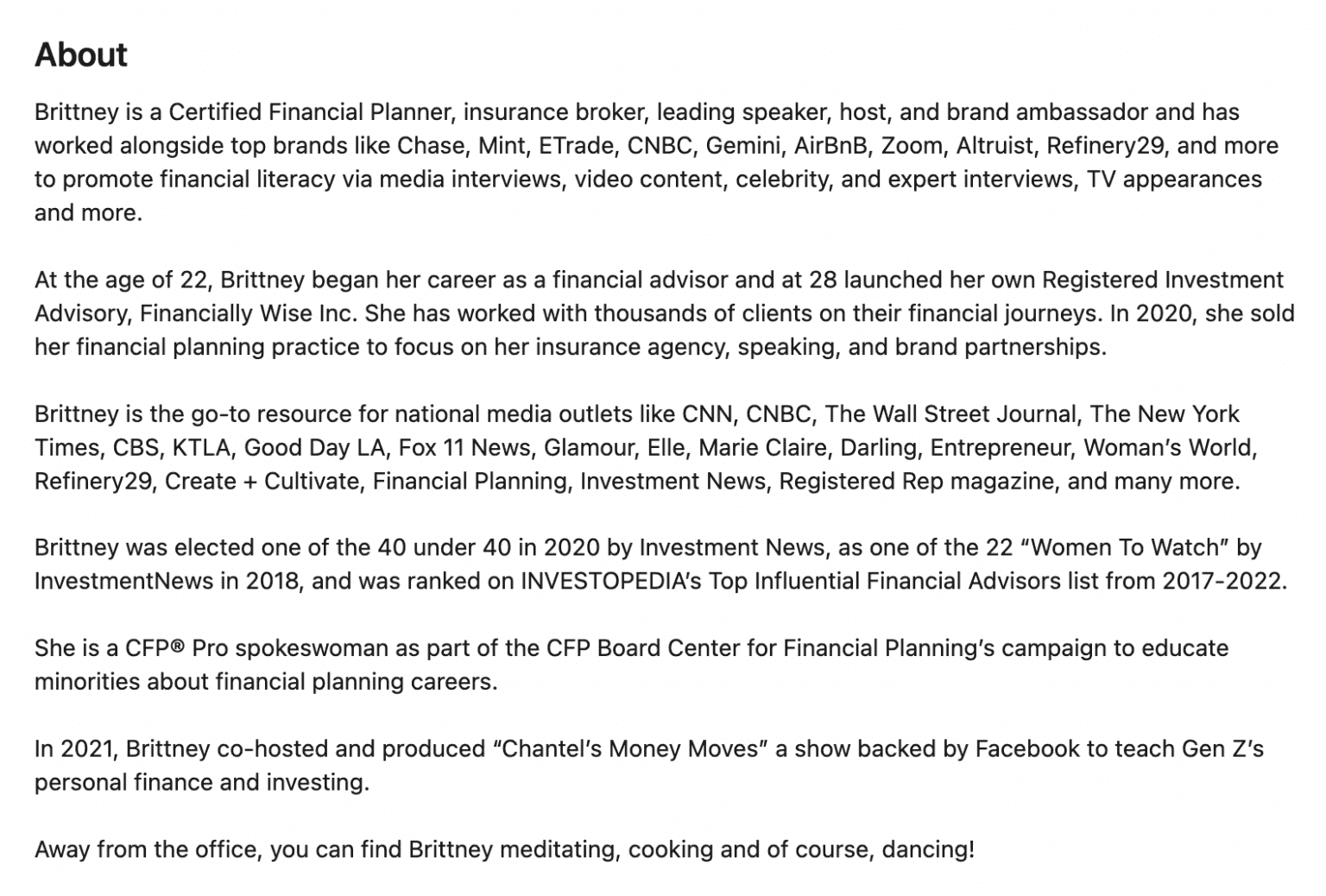 How To Write An Awesome LinkedIn Bio (for Financial Advisors)